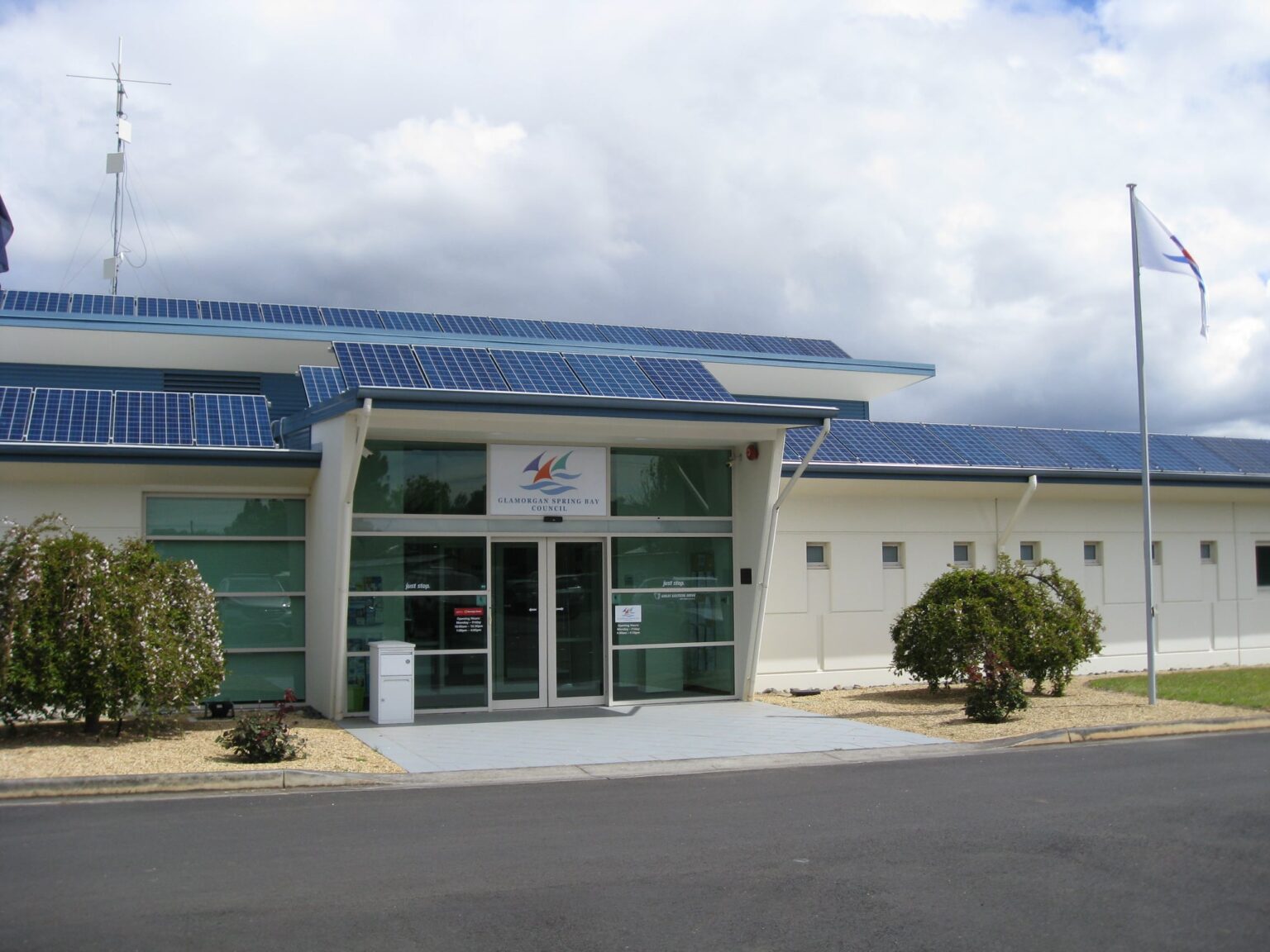 Glamorgan Spring Bay Council announces new Chief Executive Officer - LG ...